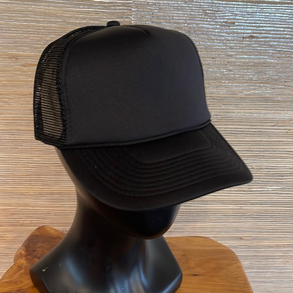 Accessories | New Snap Back Trucker Cap Hat | Poshmark